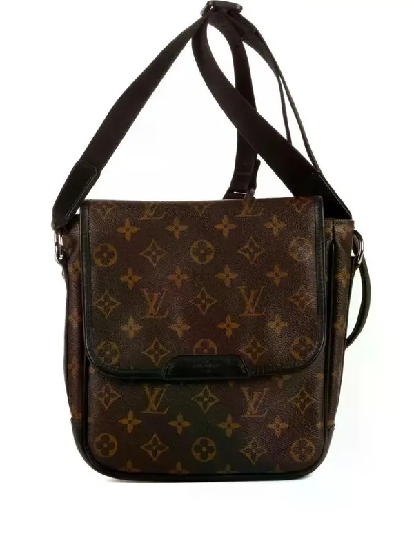 LOUIS VUITTON Monogram Shoulder Bag