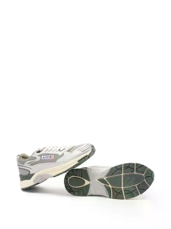AUTRY Hyperway Low Top Sneakers