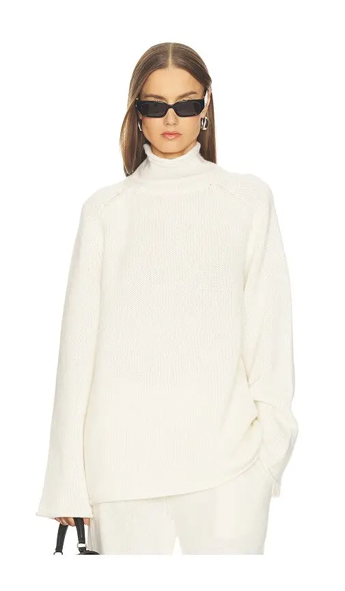 SRG Sukki Cashmere Oversized Turtleneck - Cream