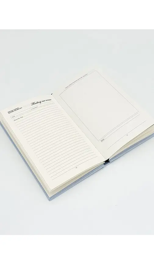 THE CEREMONY CLUB Wedding Planning Journal