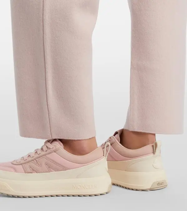 Moncler Wool And Cashmere Sweatpants - Pink