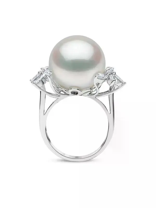Yoko London South Sea Pearl And Diamond Mini Flutter Ring - Silver