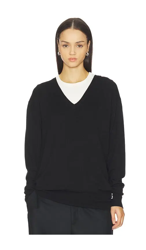 ALL THE WAYS Astoria V Neck Sweater - Black