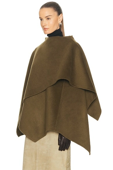 L'academie Kye Wool Cape