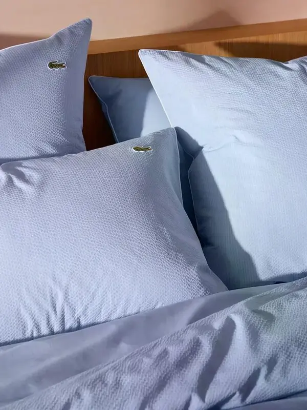 Lacoste Embroidered-logo Blanket