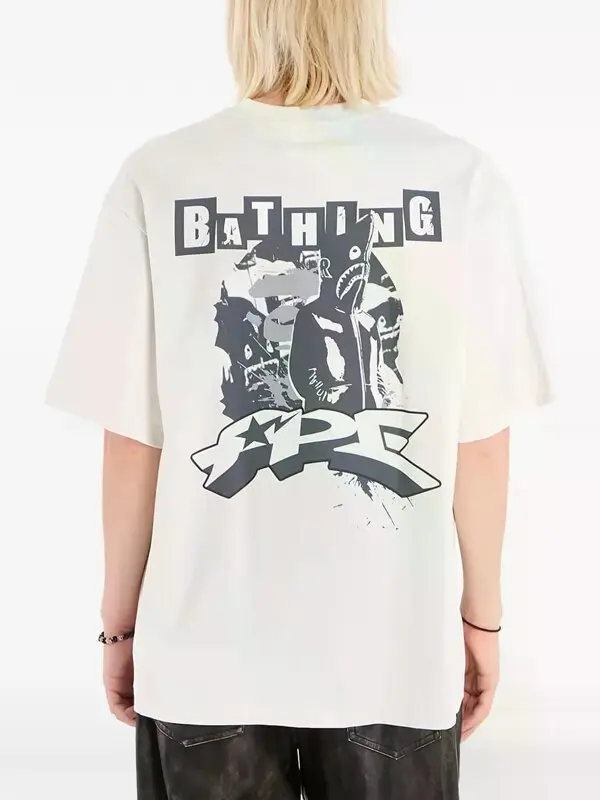 A BATHING APE Graffiti Logo T-shirt