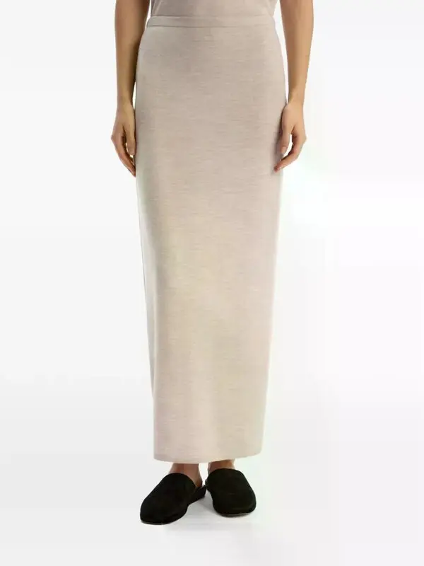 12 STOREEZ Knitted Midi Skirt With Rear Slit