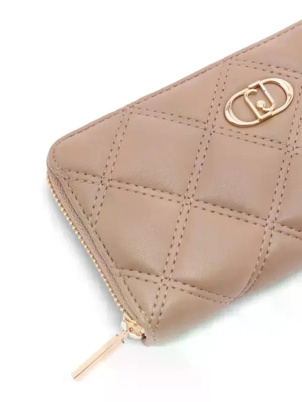 Liu Jo Monogram-plaque Quilted Wallet - Neutrals