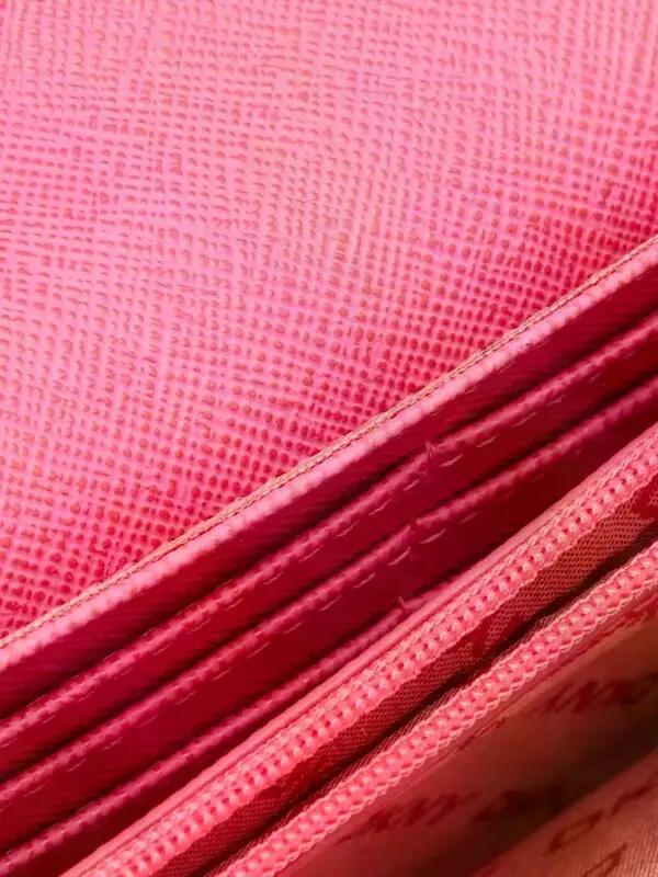 Dkny Leather Zip Wallet