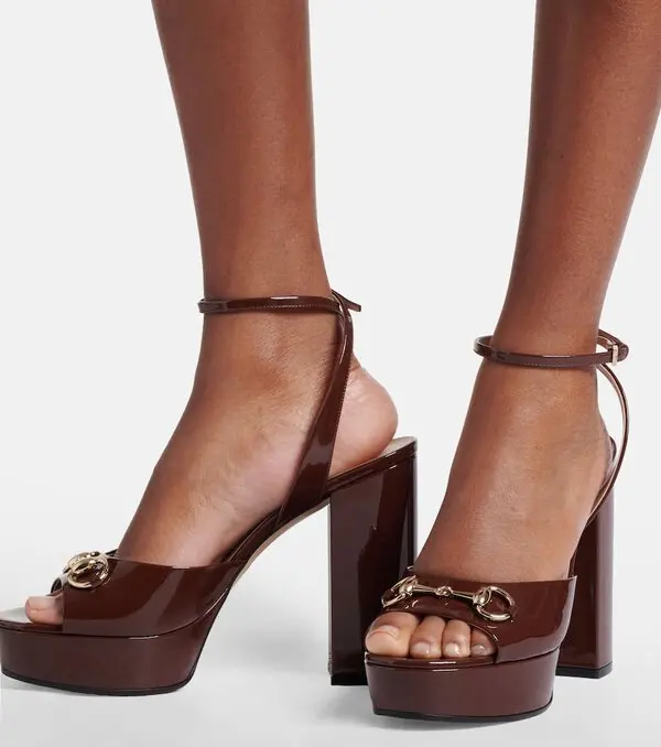 Gucci Lady Horsebit 85 Patent Leather Sandals - Brown