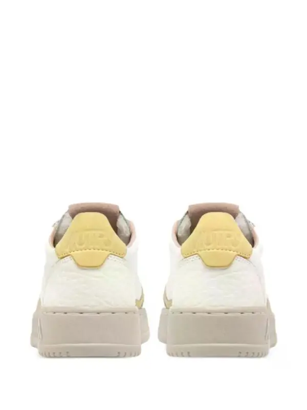 AUTRY Medalist Lace-up Sneakers