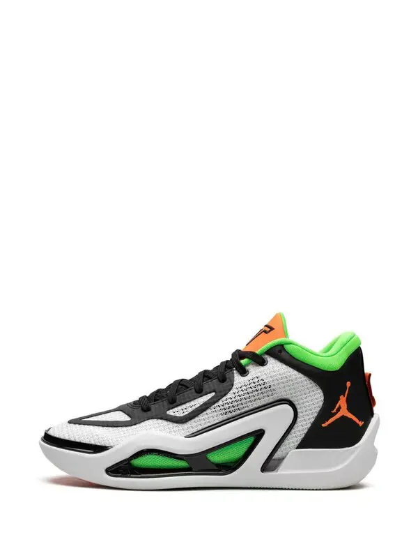 JORDAN Luka 2 Home Team Sneakers