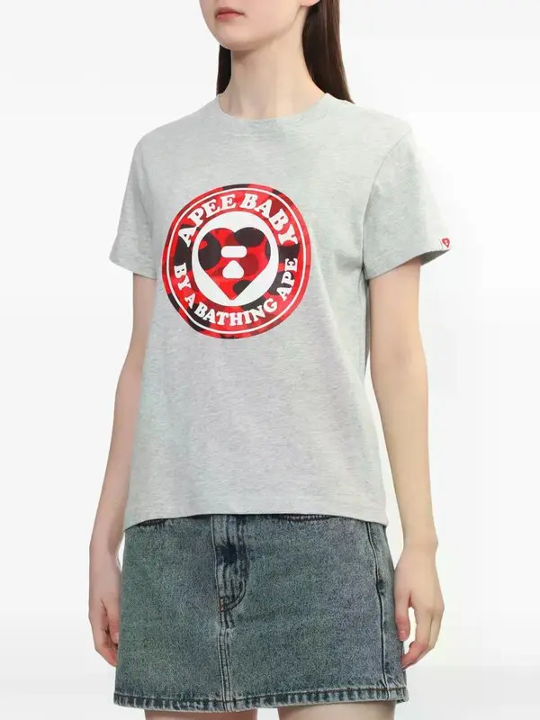 A BATHING APE Camouflage Heart Logo T-shirt