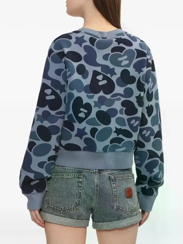 A BATHING APE Camouflage Heart Sweatshirt