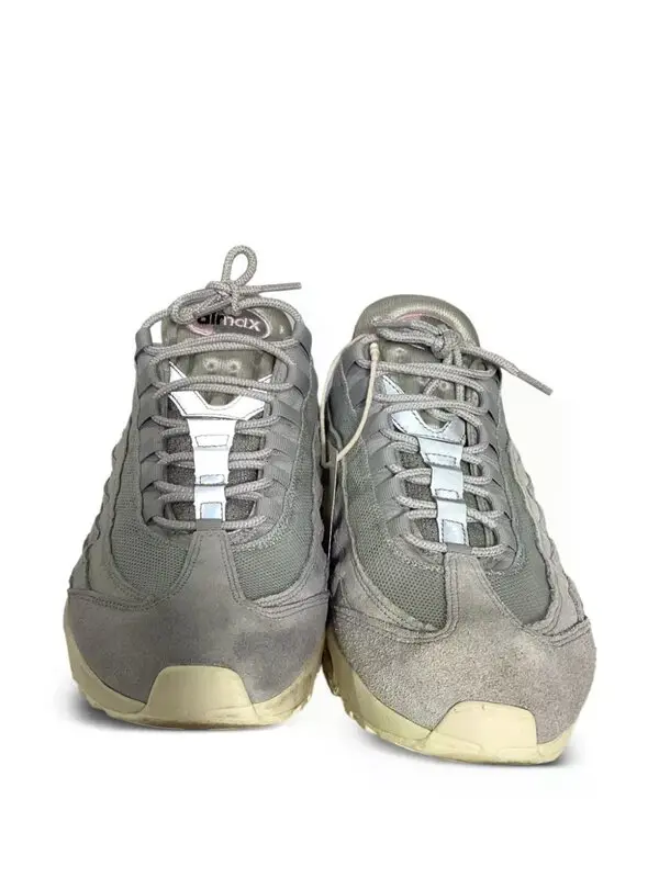 Nike Max 95 Suede Lace-up Sneakers - Grey