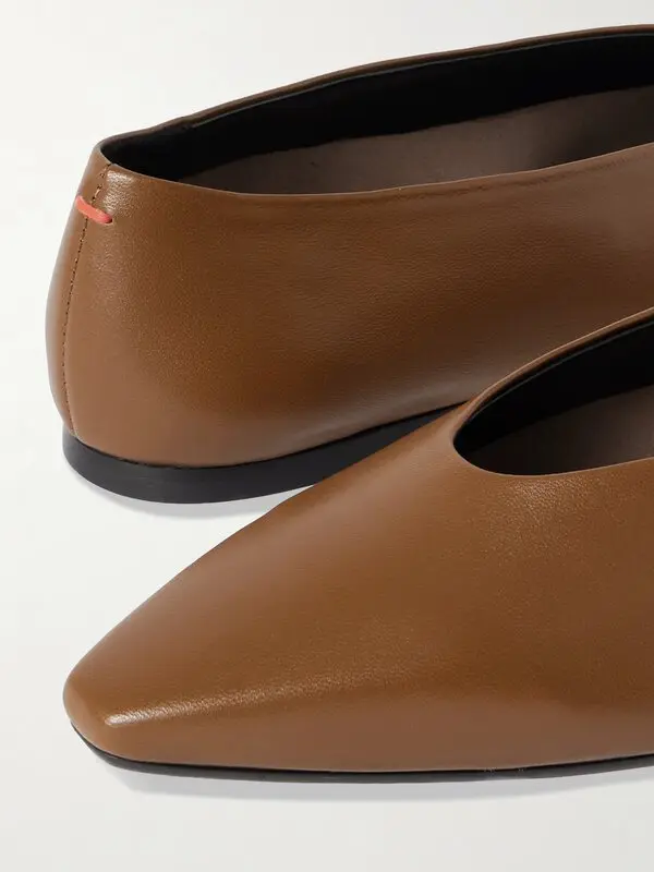 AeydĒ Betty Leather Ballet Flats - Brown