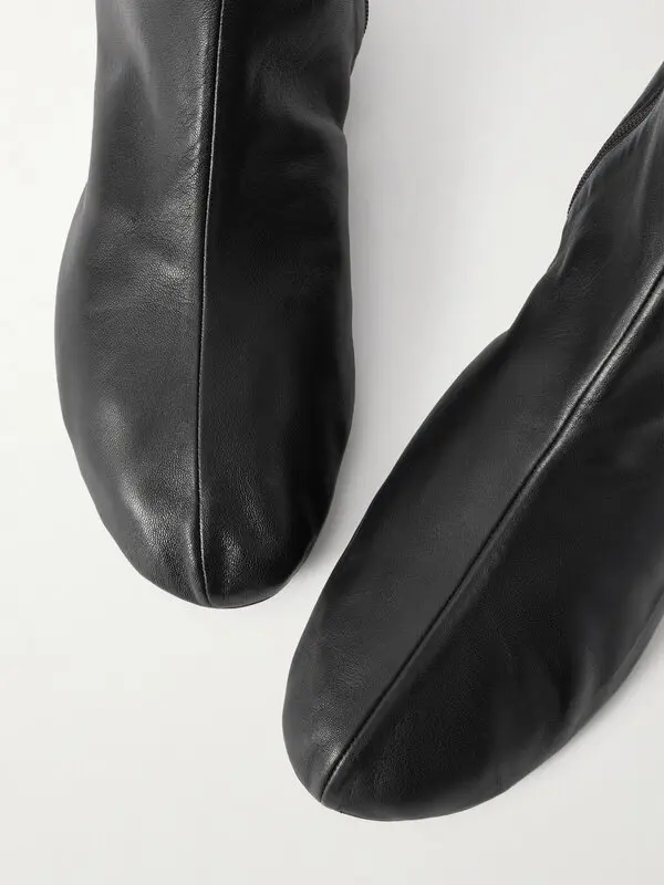 THE ROW Stella Leather And Shearling Ankle Boots - Black