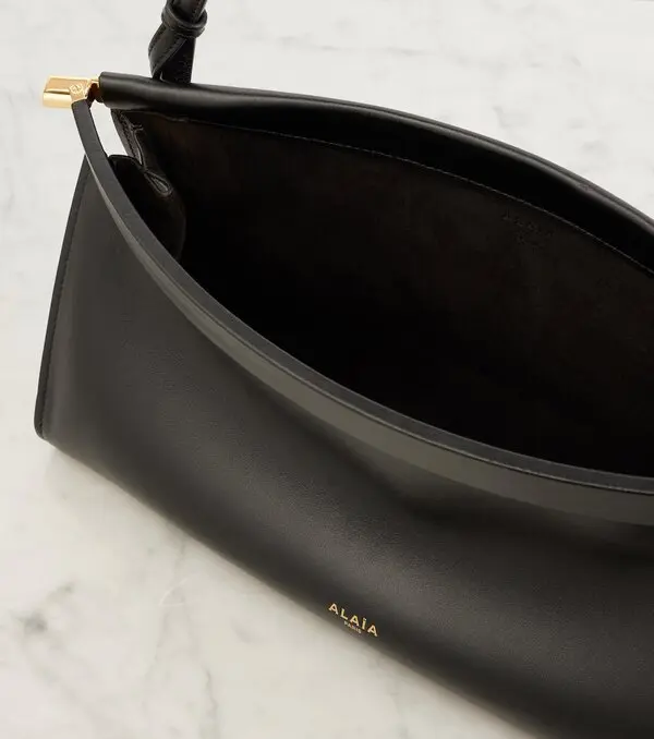 Alaïa Le Click East West Medium Shoulder Bag - Black