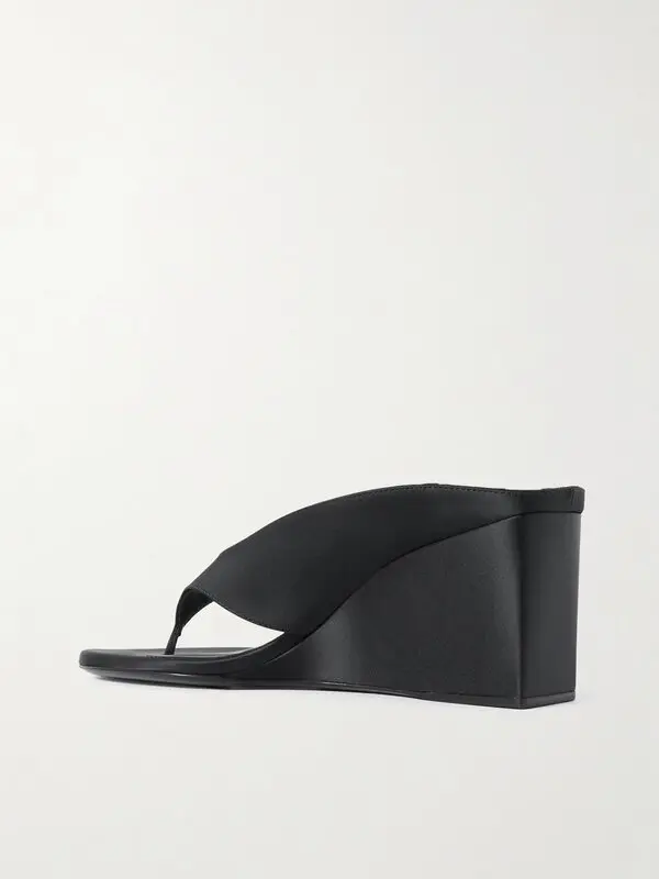 Alaïa Satin Wedge Sandals - Black