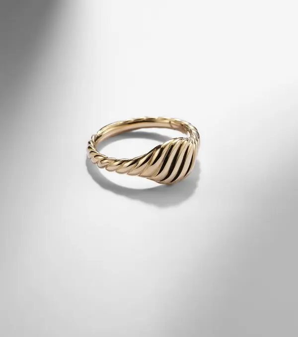 David Yurman Sculpted Cable 18kt Yellow Ring