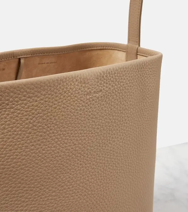 THE ROW N/s Park Medium Leather Tote Bag - Beige