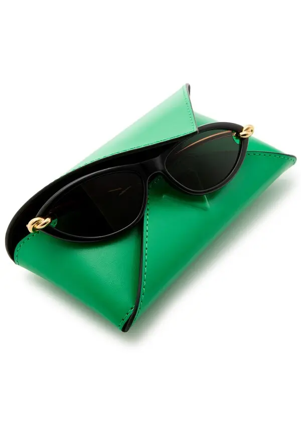 Bottega Veneta Narrow Cat-eye Sunglasses - Black