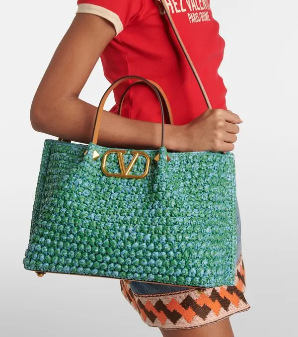 Valentino Garavani Vlogo Medium Raffia-effect Tote Bag