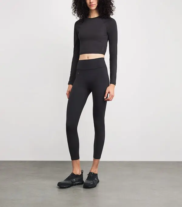 On Studio Long Sleeve Cropped Top - Black