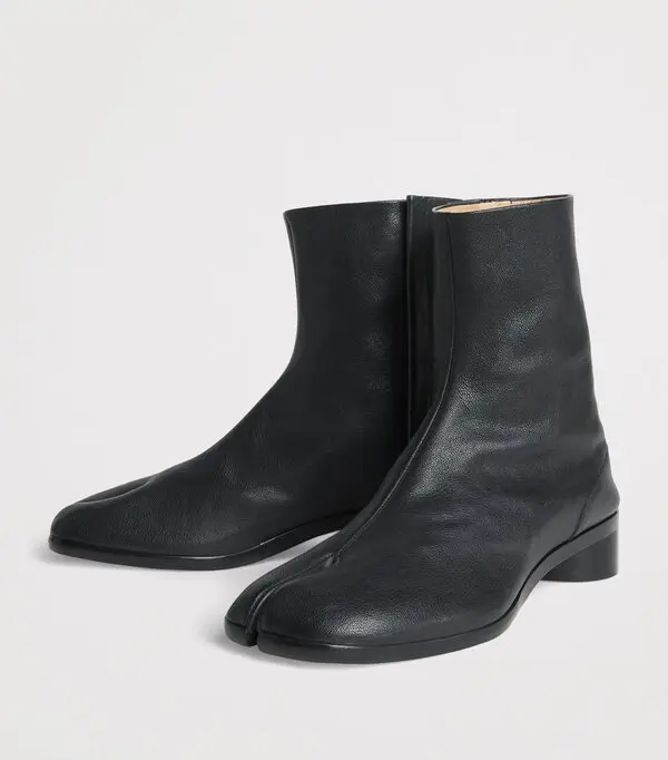 MAISON MARGIELA Leather Tabi Ankle Boots