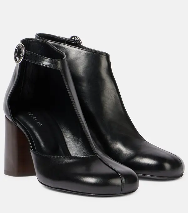 LEMAIRE Cutout Leather Ankle Boots With Buckle Fastening - Black