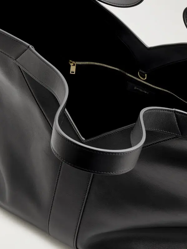 Saint Laurent Y-shaped Leather Tote - Black