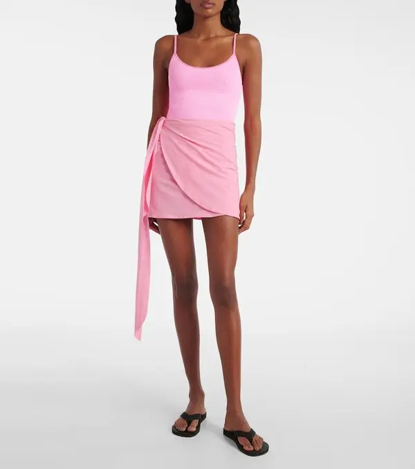 Hunza G Short Upf 50+ Beach Cover-up