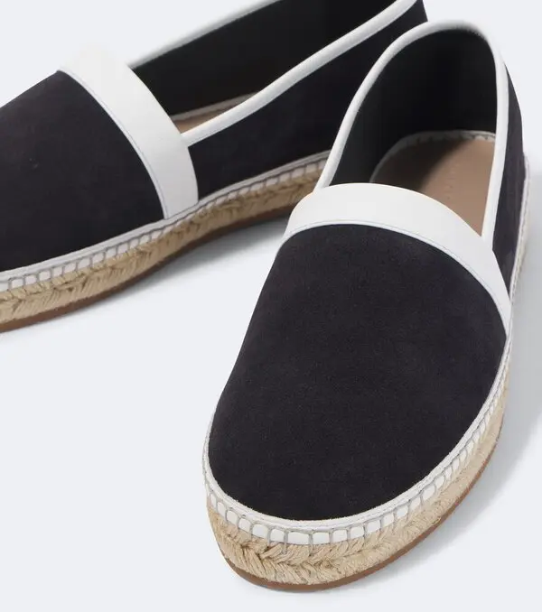 Manolo Blahnik Suede Espadrilles - Blue