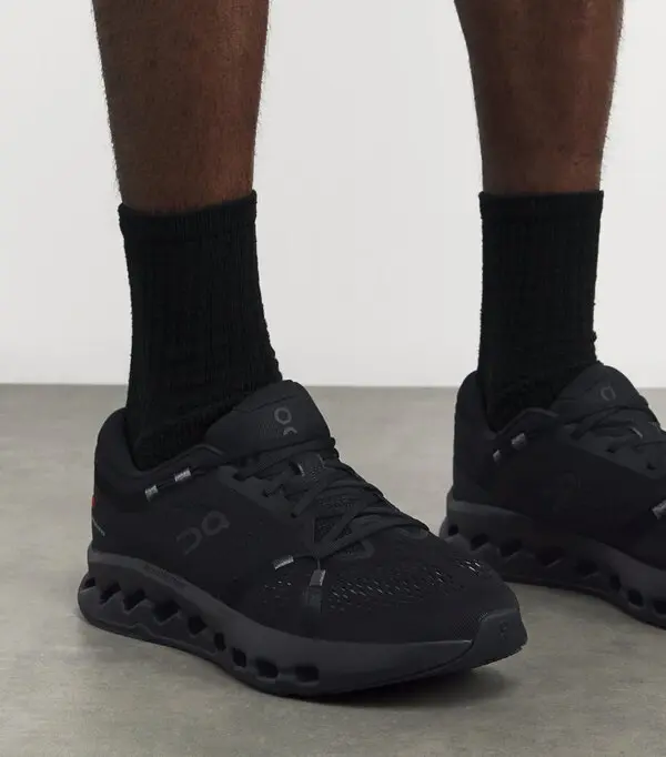 On Cloudsurfer 2 Trainers - Black