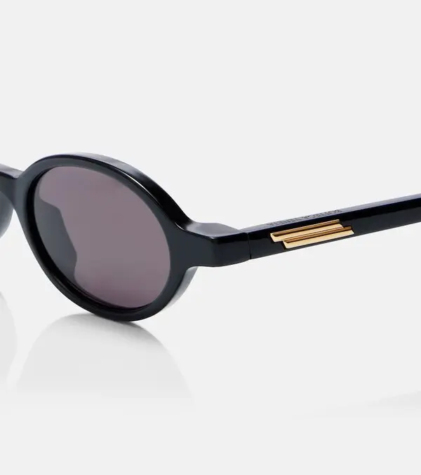 Bottega Veneta Oval Sunglasses With Gold Tone Detail - Black