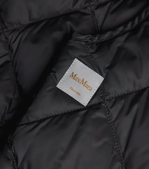 Max Mara Quilted Down Gilet - Black