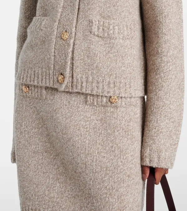 Jardin Des Orangers Cashmere-blend Cardigan With Button Fastening And Side Pockets - Beige
