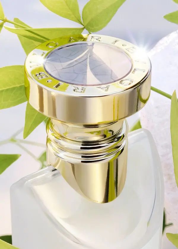 BVLGARI Eau Parfumee The Blanc
