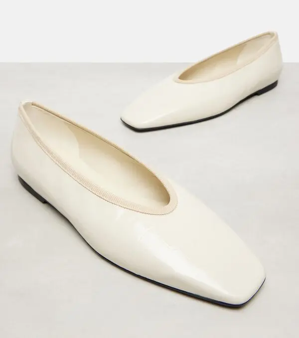TOTEME Patent Leather Ballet Flats - White