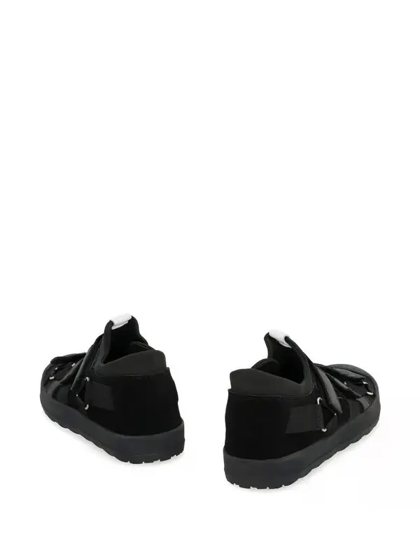 VOLTA Compostela Low-top Sneakers