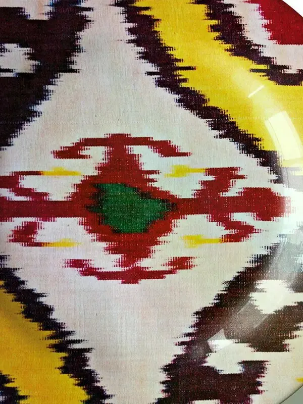 LES-OTTOMANS Ikat Ceramic Plate - White