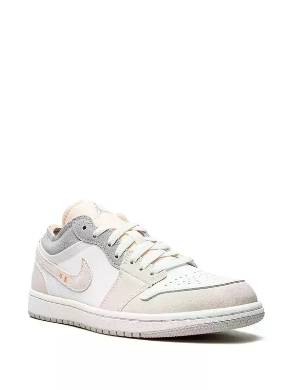 JORDAN 1 Low Se Craft Inside Out Sneakers