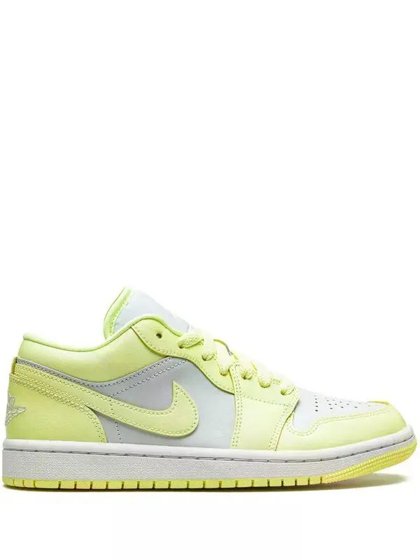 JORDAN 1 Low Sneakers - Silver
