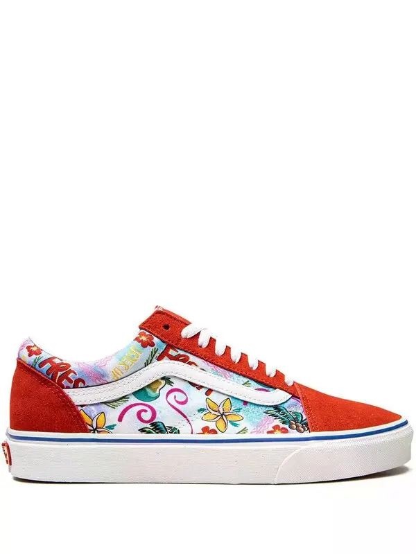 VANS Old Skool Low Top Graphic Print Sneakers - Red