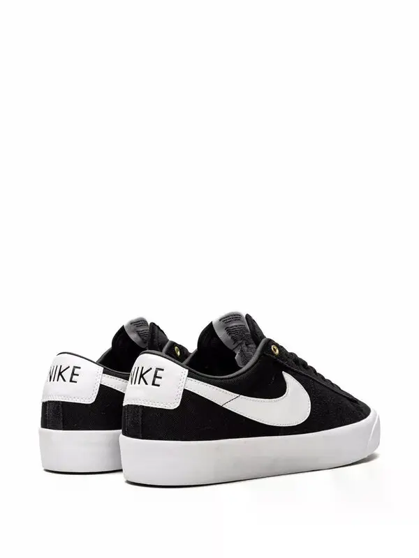 Nike Zoom Blazer Low Pro Gt Sb Sneakers - Black