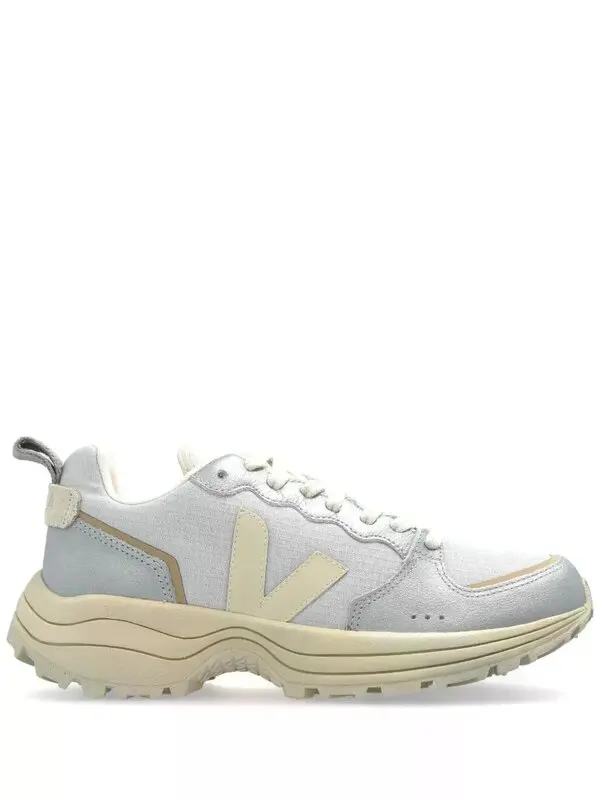 VEJA Venturi Trainers - Silver