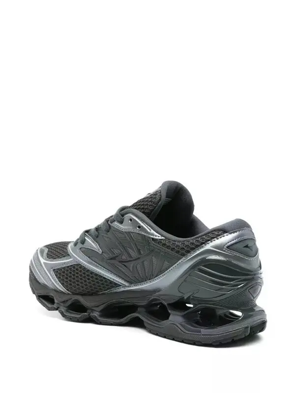 Mizuno Lace-up Fastening Sneakers With Padded Ankle And Chunky Rubber Sole - Grey