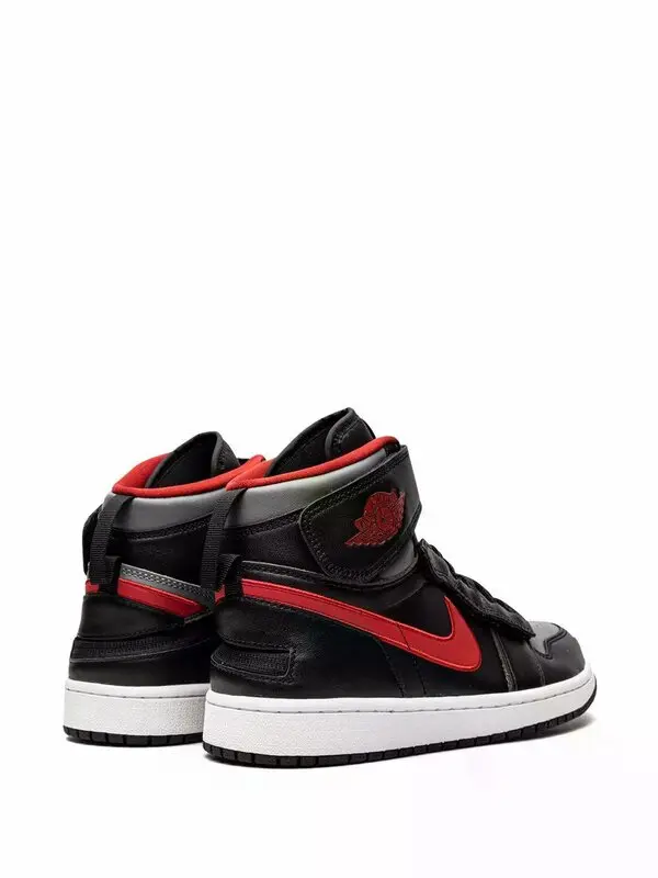 JORDAN 1 Hi Flyease Sneakers