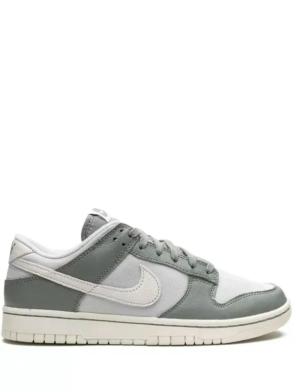 Nike Dunk Low Retro Prm Mica Green Sneakers - White