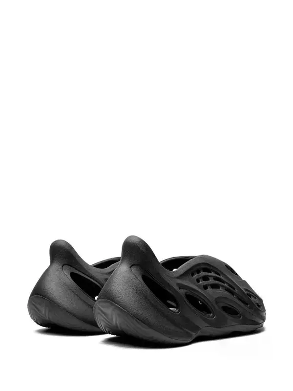 ADIDAS X YEEZY Yeezy Foam Runner Onyx - Black